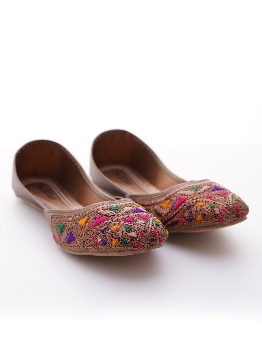 MAYA– CRYSTAL LONDON